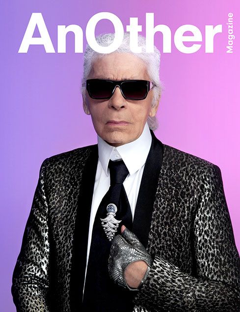 AnOther Magazine viert het jubileum met een 3D-cover - Optische Fenomenen